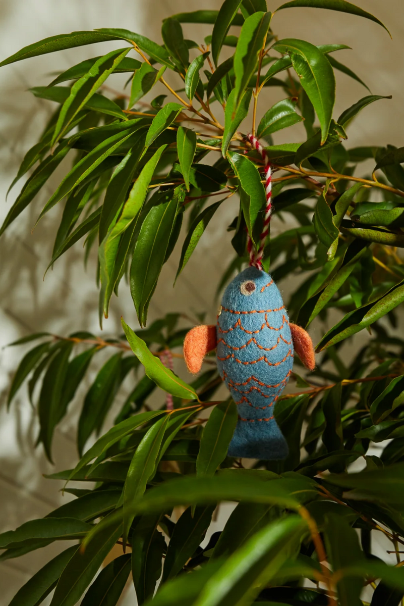 Himesh Fish Decoration – Vivid in Bellingen